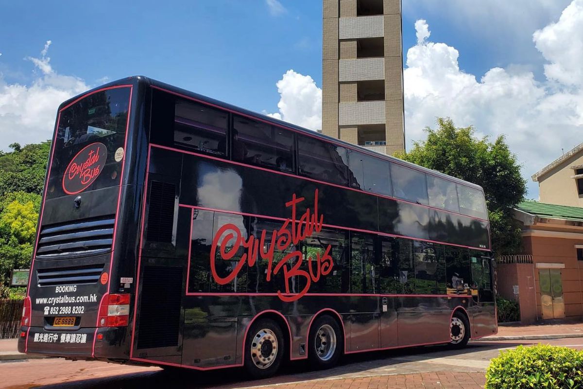 Tour Hong Kong on Crystal Bus whilst eating quality dim sum