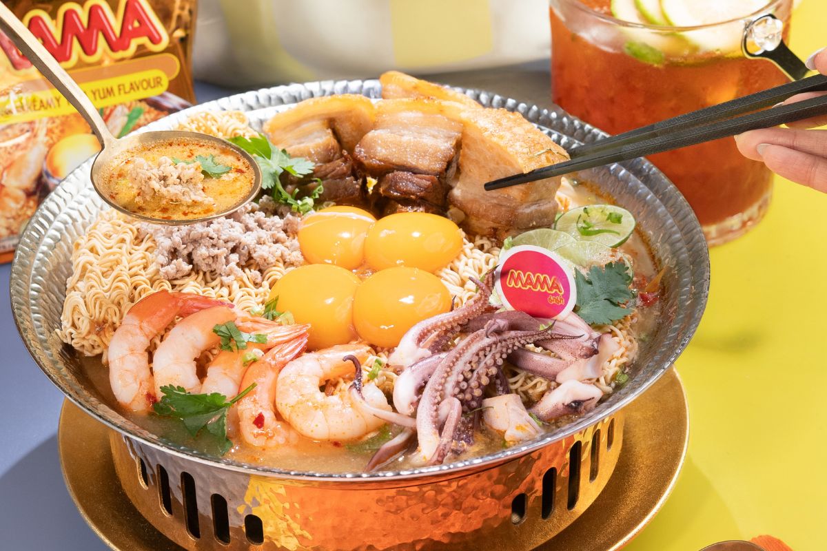 MAMA Noodles x Nara Thai Cuisine pop-up at Harbour City