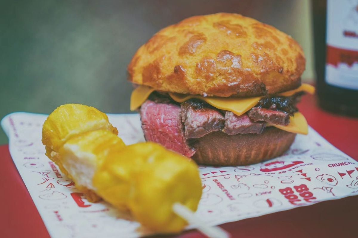 BOLO BOLO opens in LKF offering pineapple bun burgers