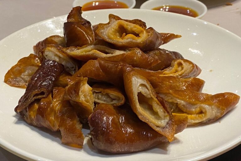 The 17 best dai pai dongs in Hong Kong for wok hei flavours