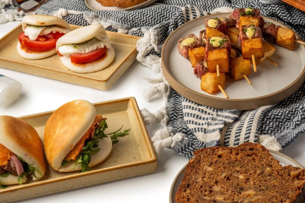 The 12 best junk boat catering options for HKs summer season
